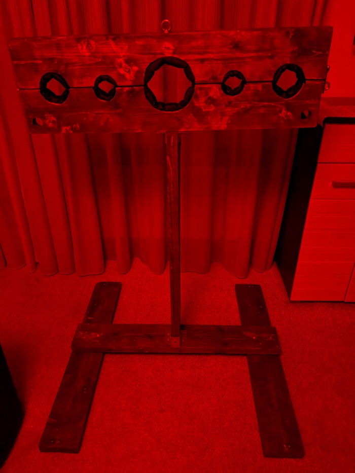 Отдам бесплатно станок БДСМв Санкт-Петербурге | Пикабу