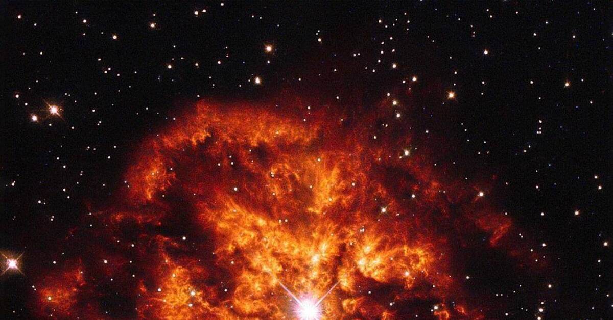 WR 124 — звезда класса Вольфа-Райе | Пикабу