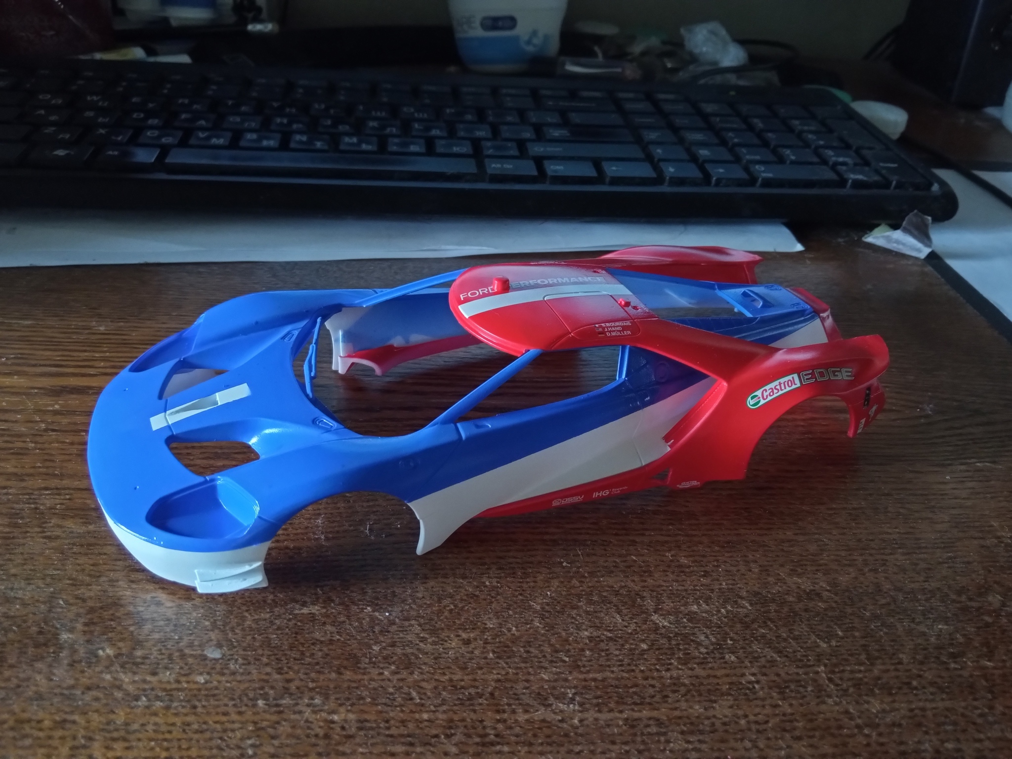 Revell 1 24 Ford GT Le Mans 68 Pikabu monster