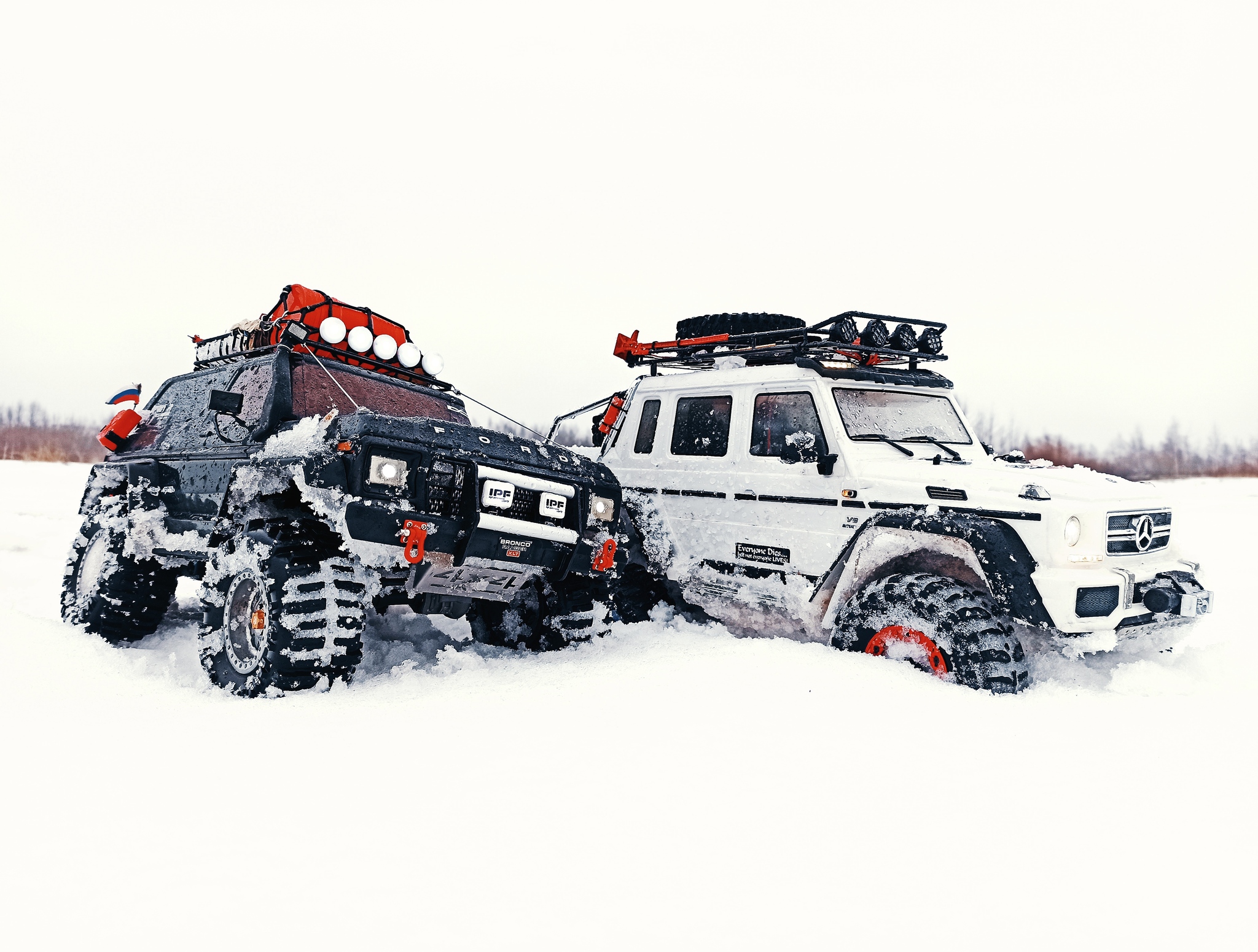 Traxxas trx4 vs trx6 Mercedes 6x6 and Ford 4x4 | Пикабу