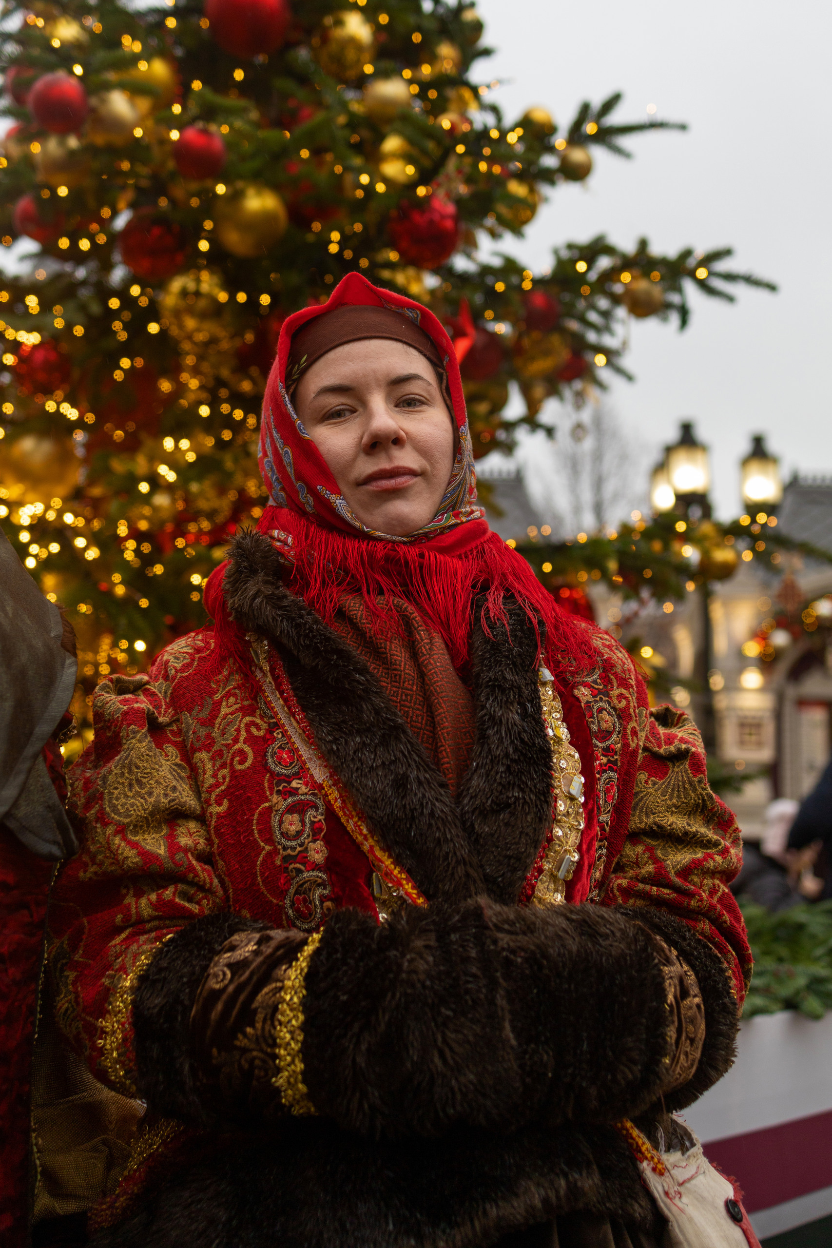 Новогодние моменты: Персонажи Манежной площади... | Пикабу