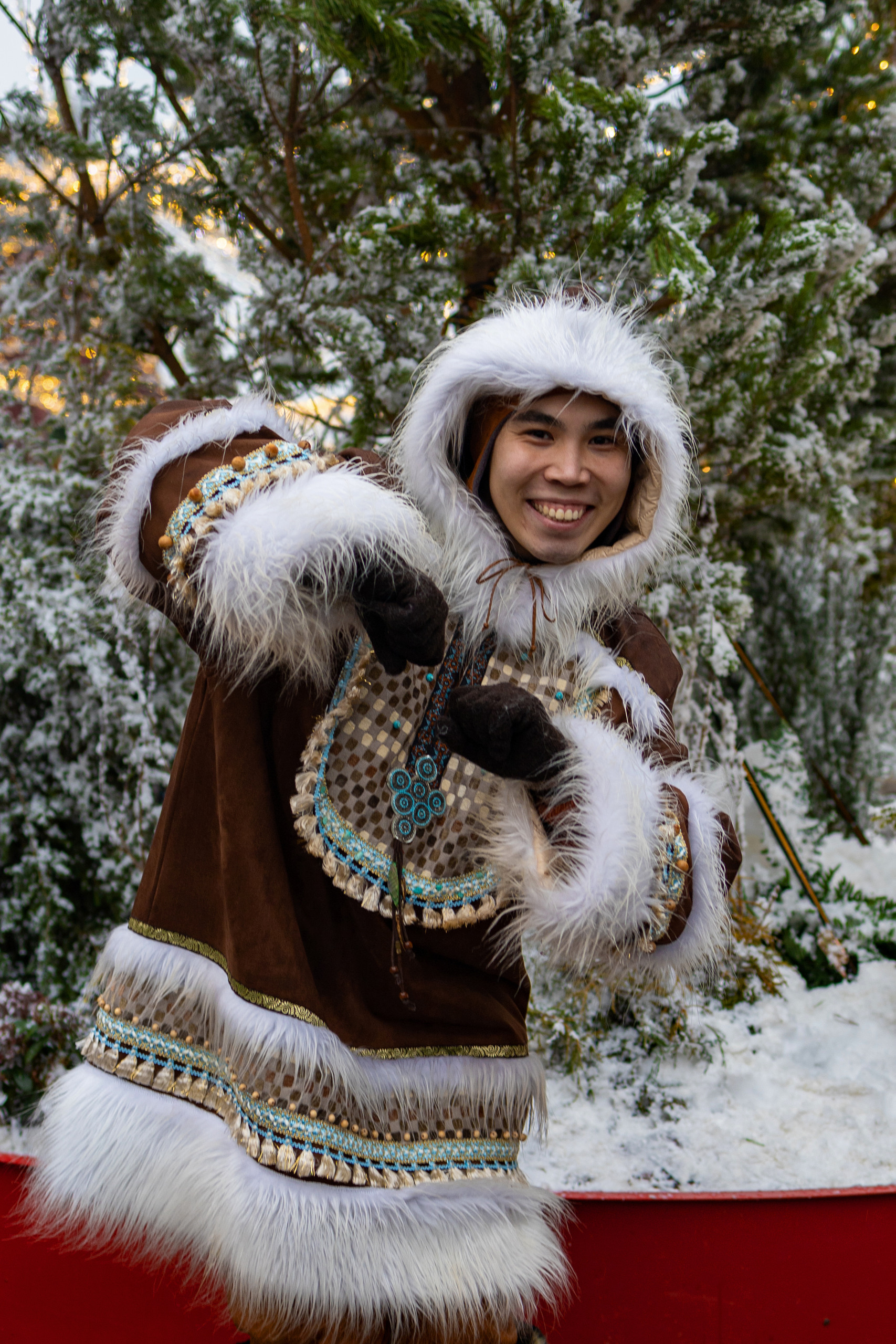 Новогодние моменты: Персонажи Манежной площади... | Пикабу