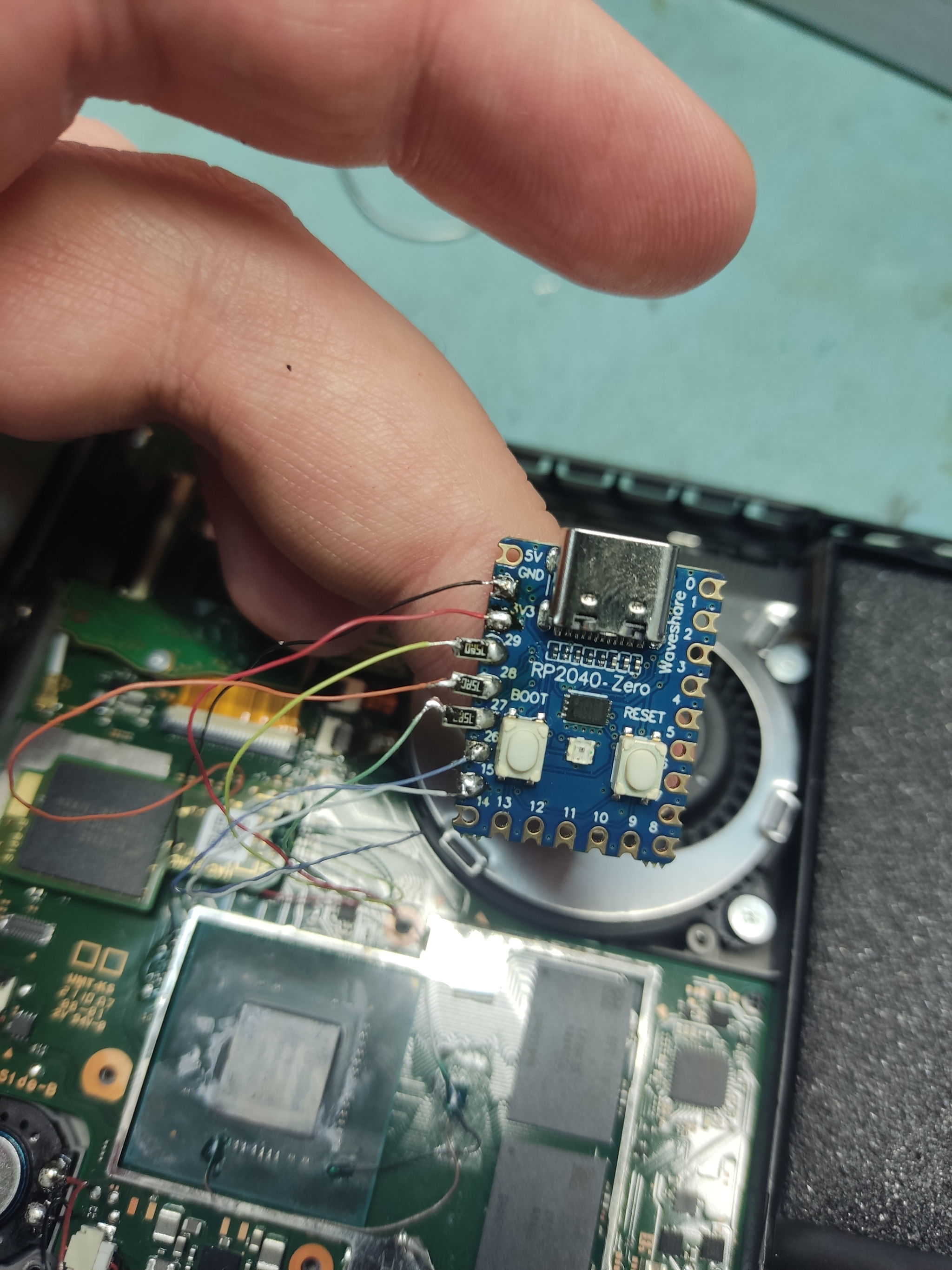 Установка чипа Picofly на Nintendo Switch - 31.05.23 14:43 | Пикабу