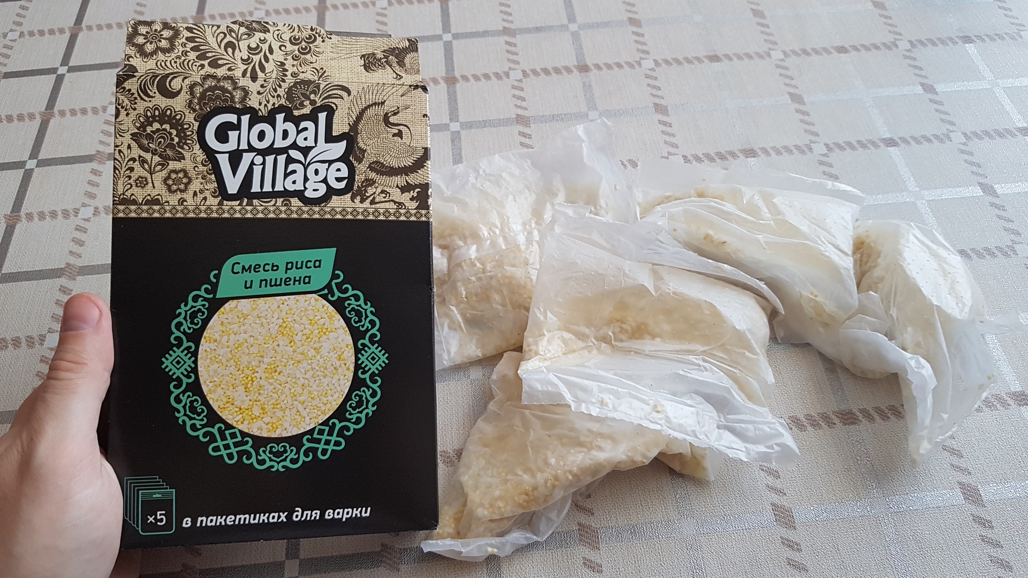 В каше пшено рис Global village бегают жучки | Пикабу