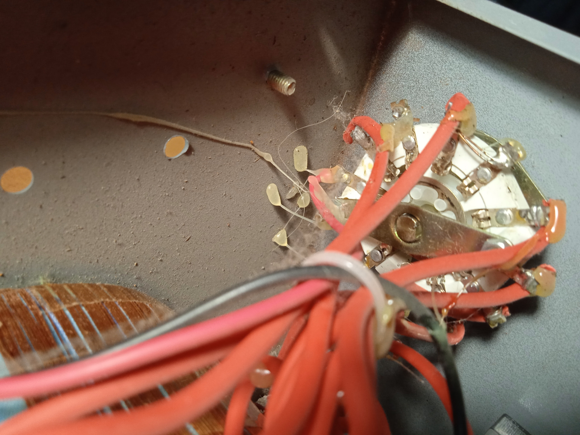 Зарядное устройство MAXINTER PLUS-30 ВТ-11 - 23.08.23 06:12 | Пикабу