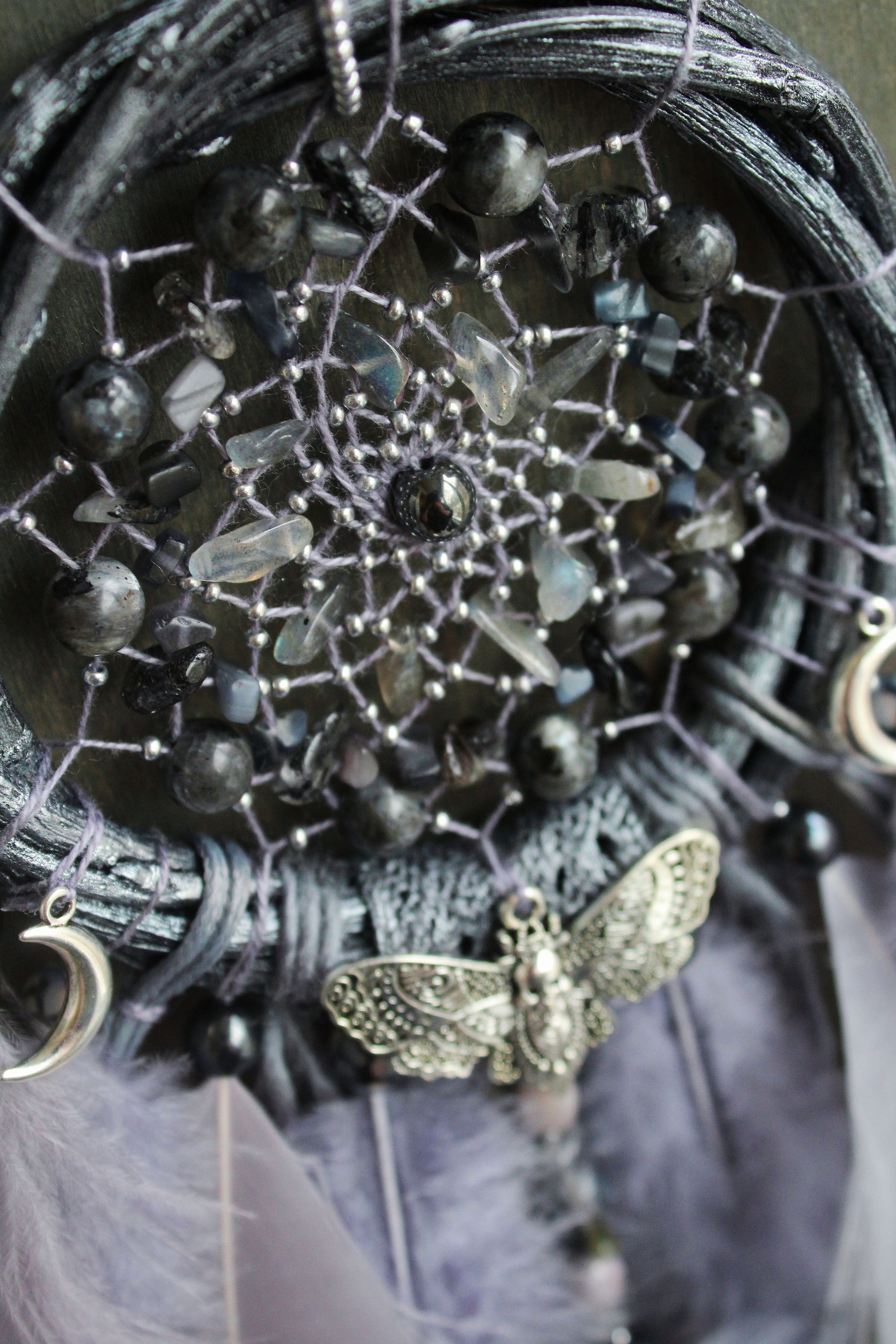 Ловцы Снов из коллекции Tell me a Fable - 22.04.24 11:40 | Пикабу