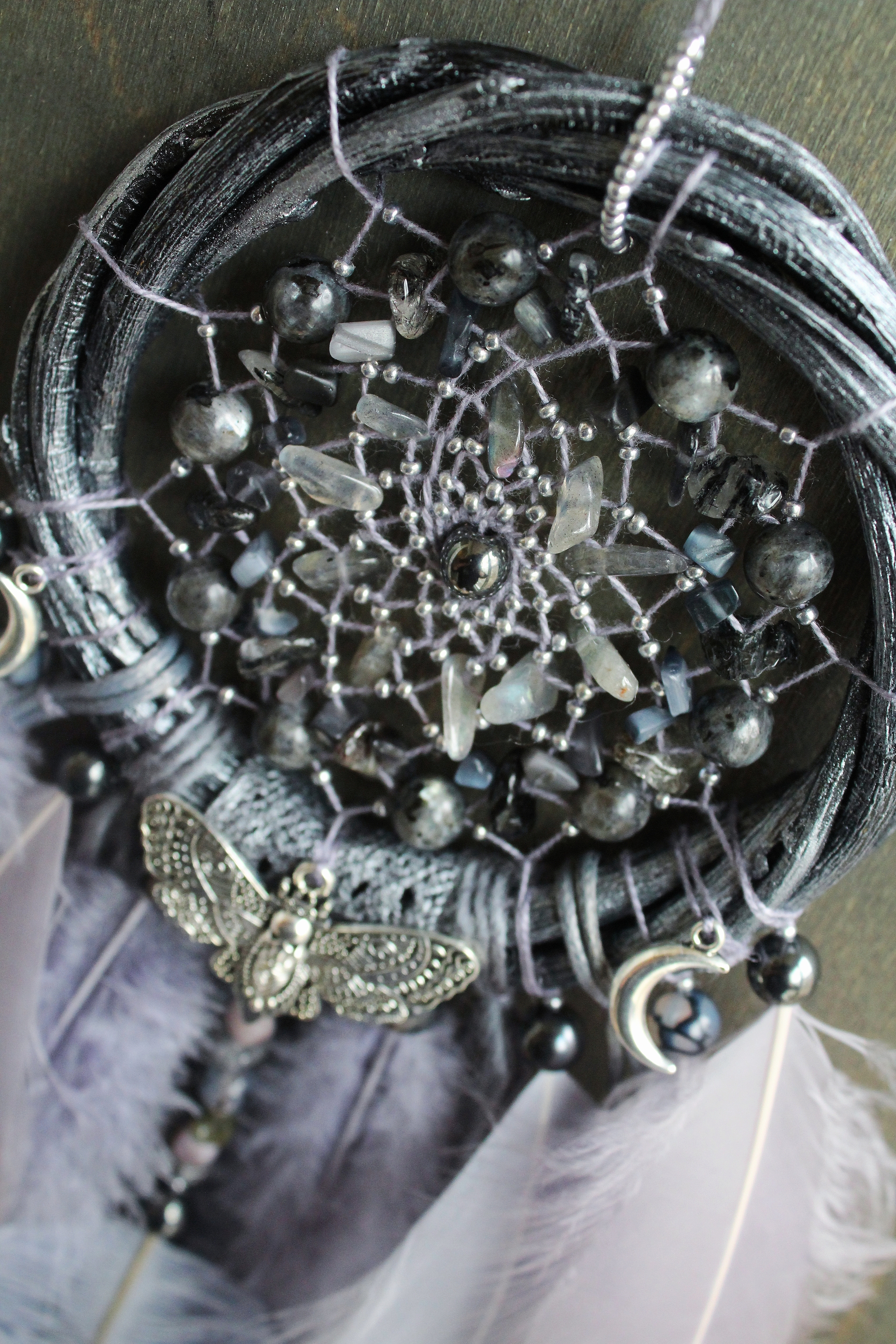 Ловцы Снов из коллекции Tell me a Fable - 22.04.24 11:40 | Пикабу