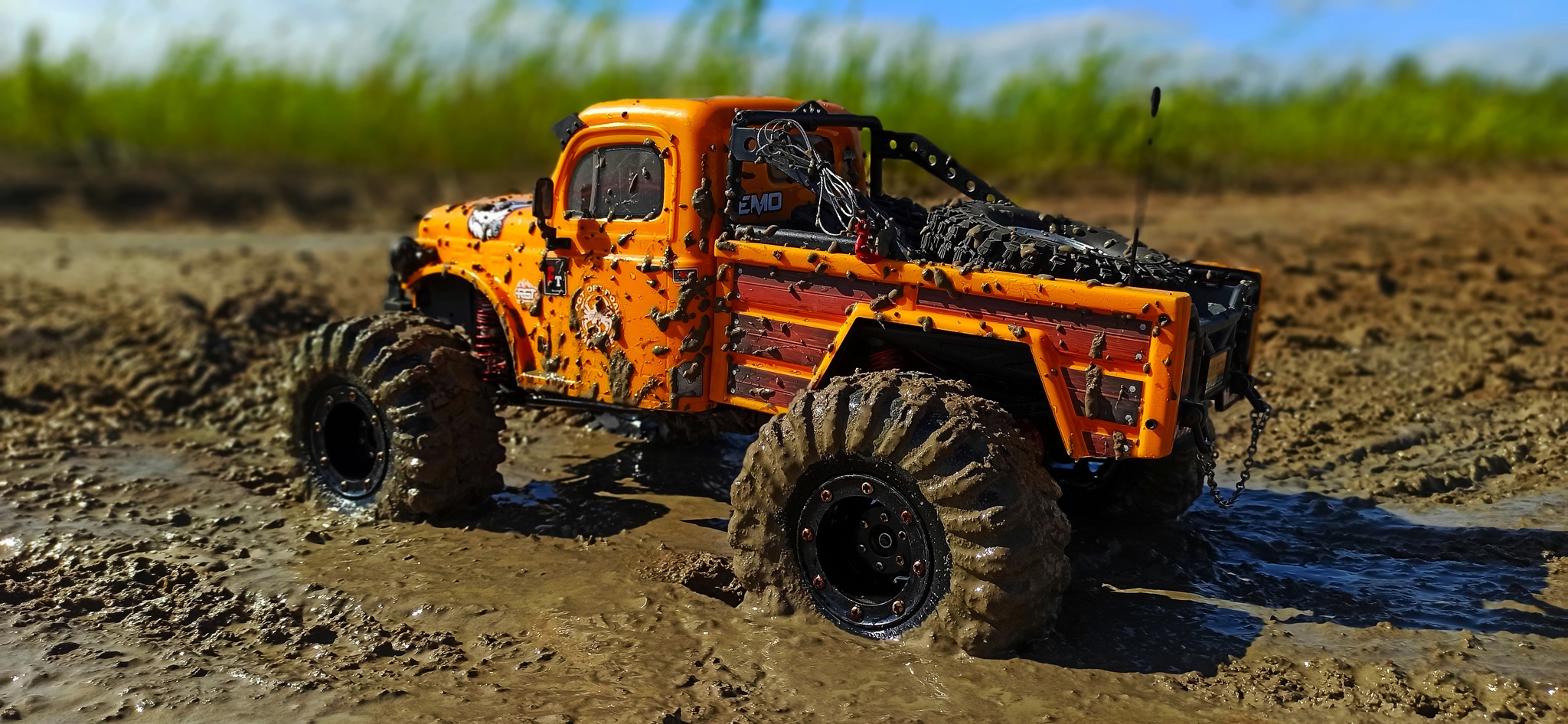 RC Dodge Power Wagon Mudding Compilation Off Road 4x4 Scale Life Hobby ...